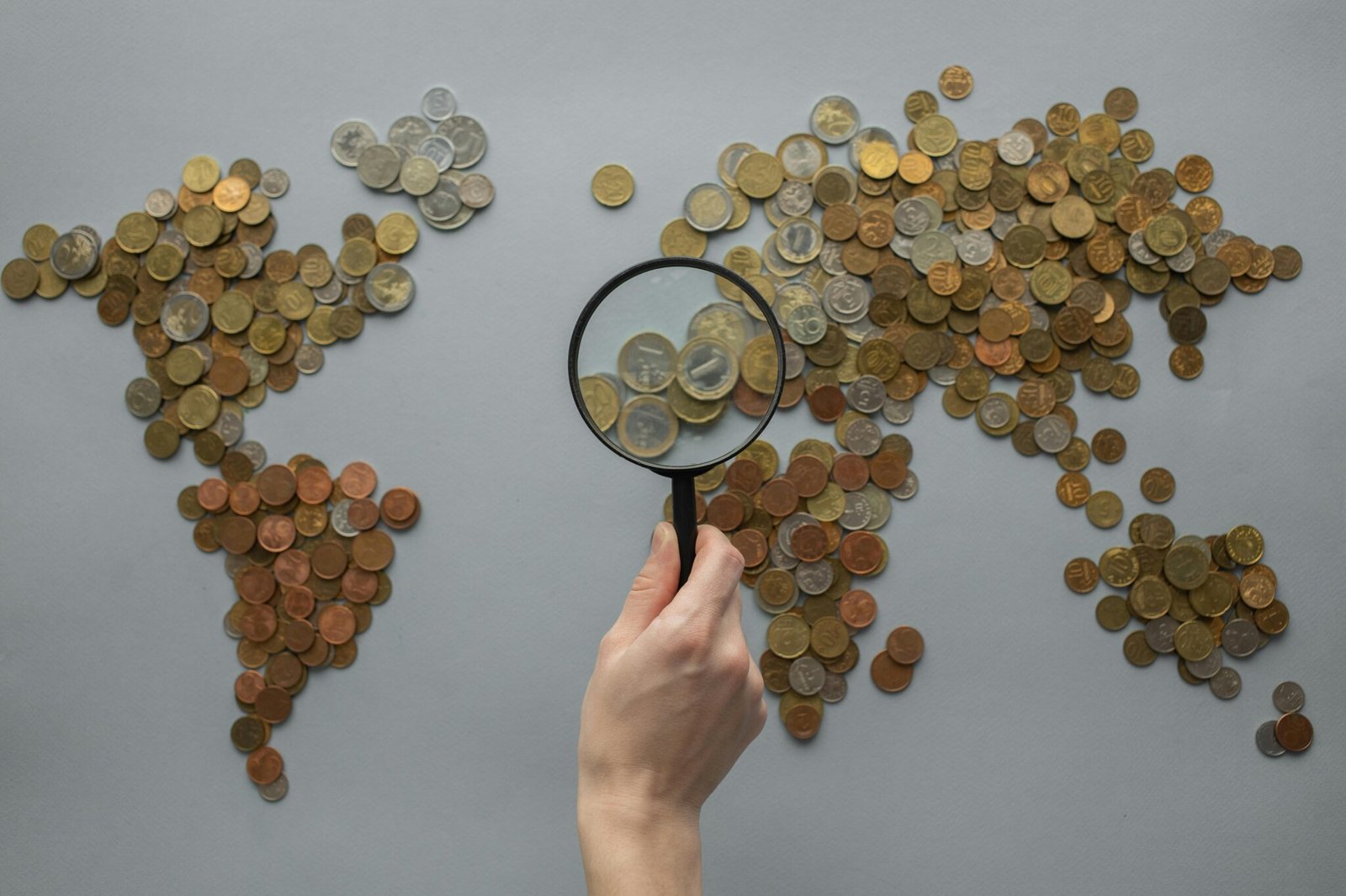 Basics of the Global Economy: 7 Essential Concepts for 2025